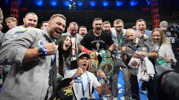 WBO appoints Ukrainian boxer Usyk's next opponent | Ukrainska Pravda