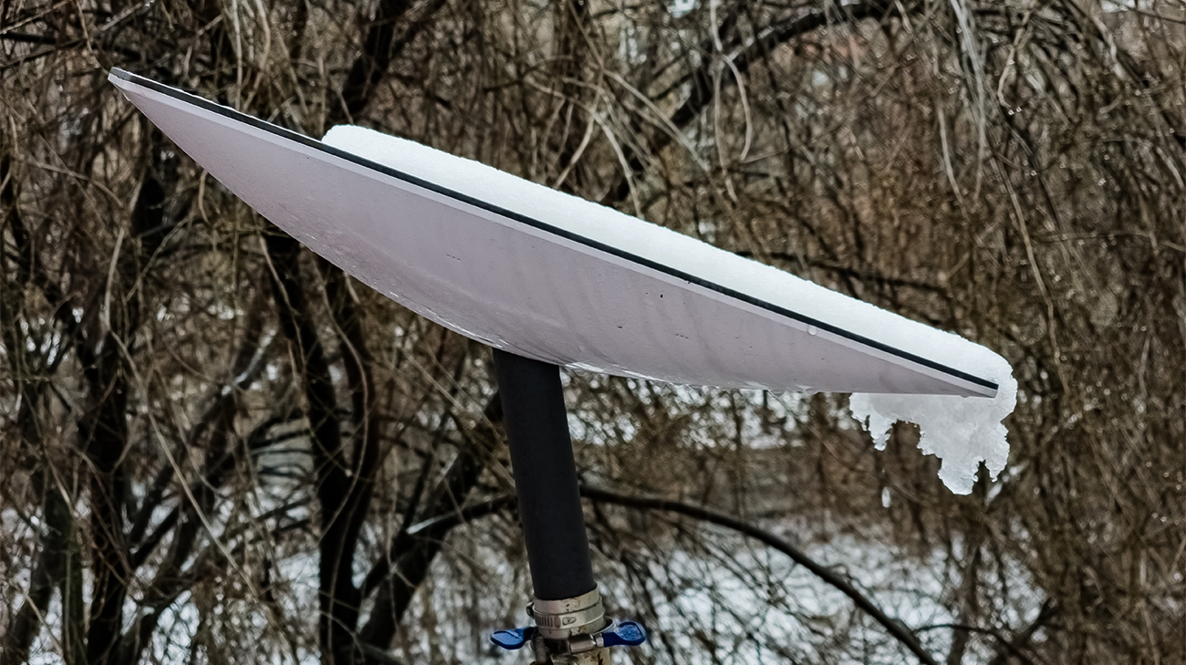 Russia buys Starlink equipment for military use through Arab countries ...