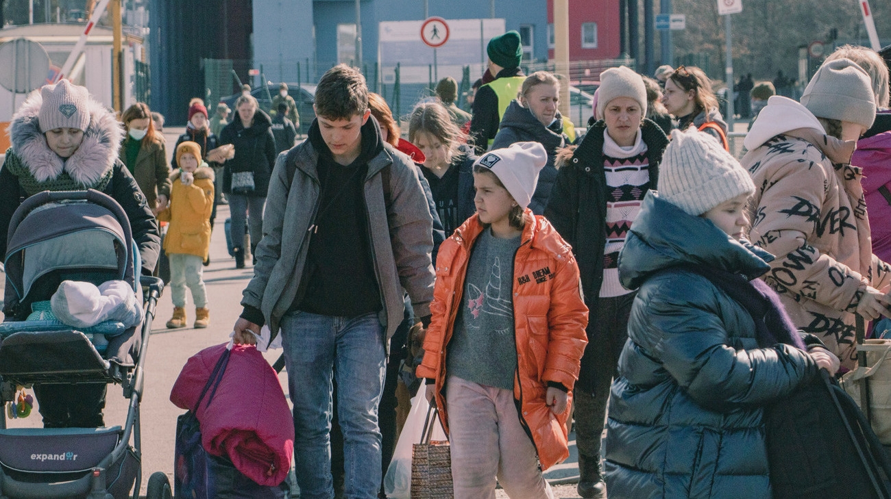 Lithuania allocates over €300,000 as support for Ukrainian refugees ...