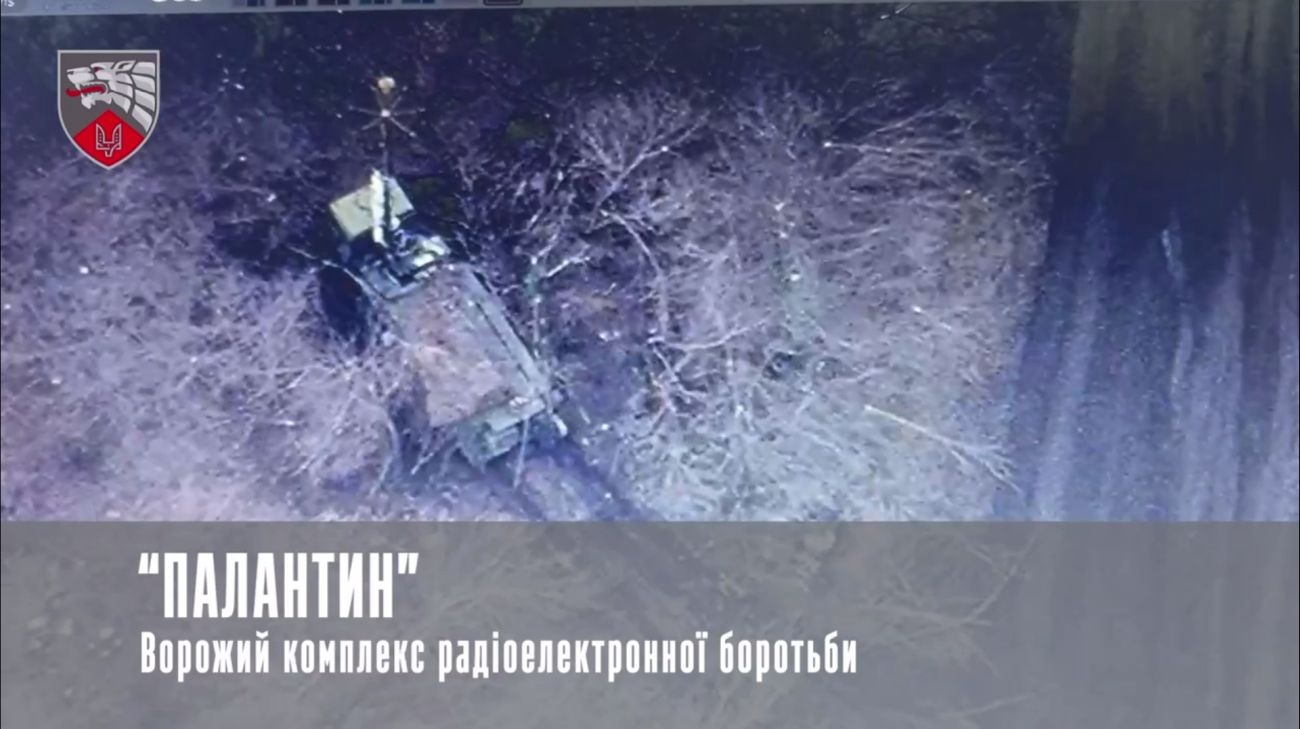 HIMARS hits Russia's newest Palantin electronic warfare system – video ...