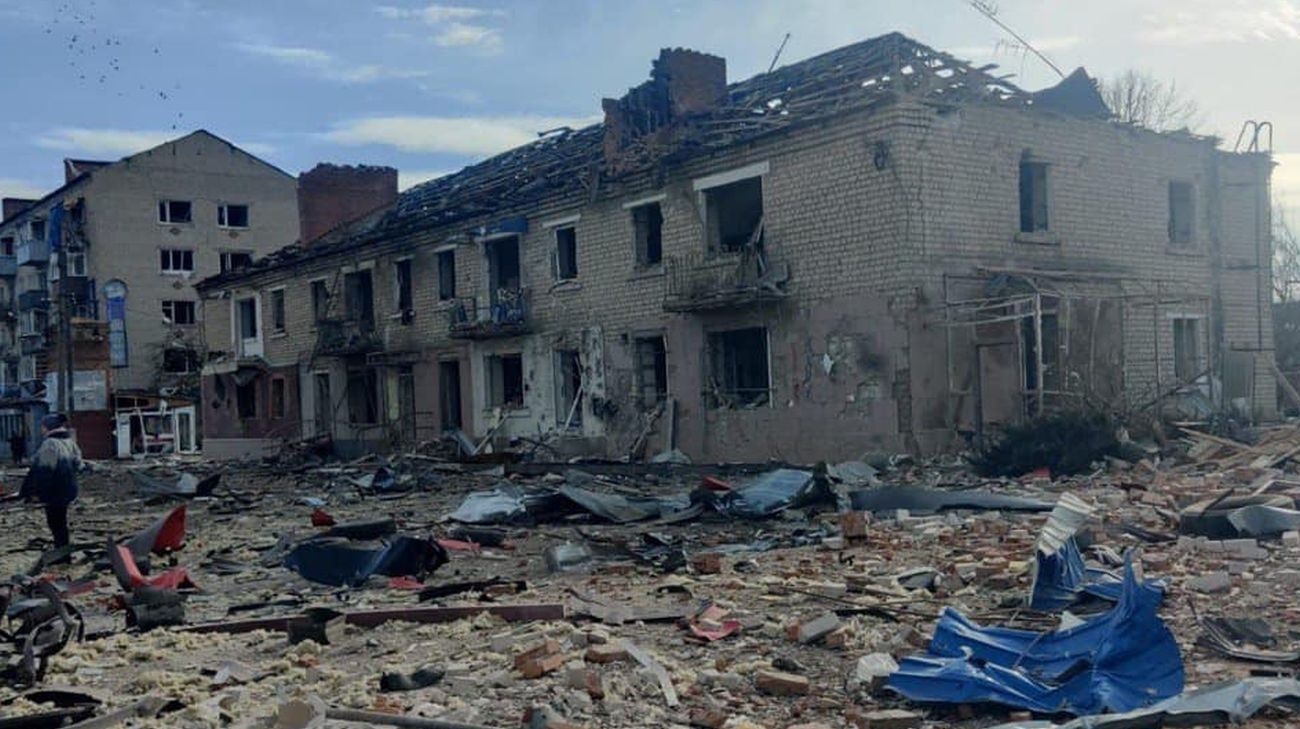 Russians drop aerial bomb on Vovchansk city centre, destroying shop and ...