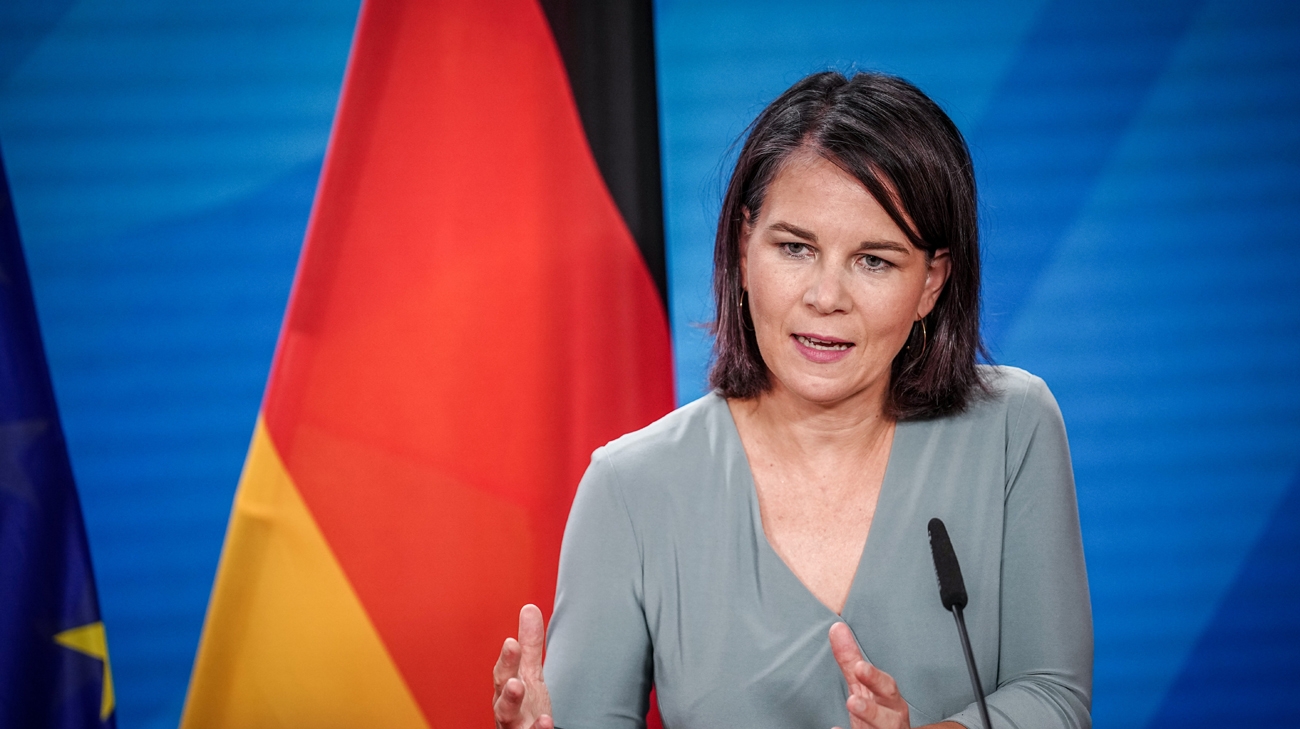 German Foreign Minister accuses Putin of preparing new ''cold war ...