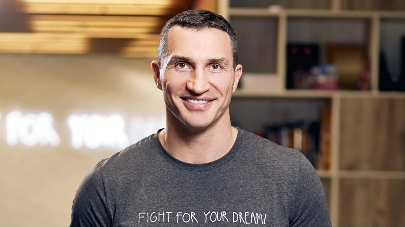 Three Ukrainians named among 21st century's four greatest heavyweight ...