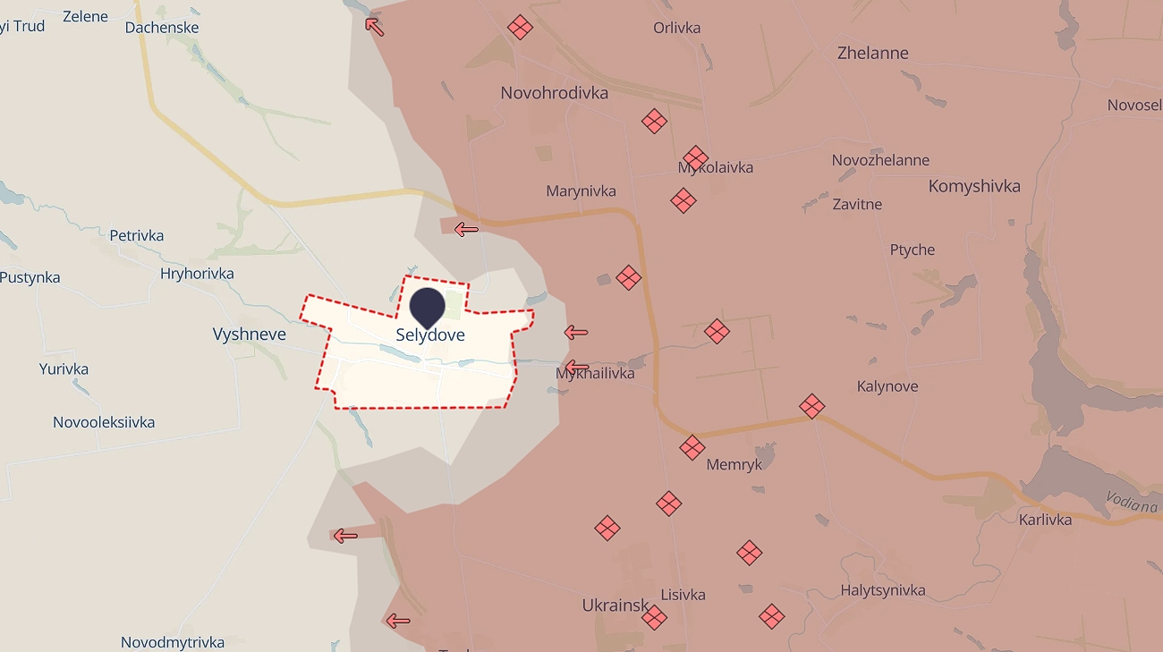 Russians use large amount of infantry to storm Selydove, Ukraine's ...