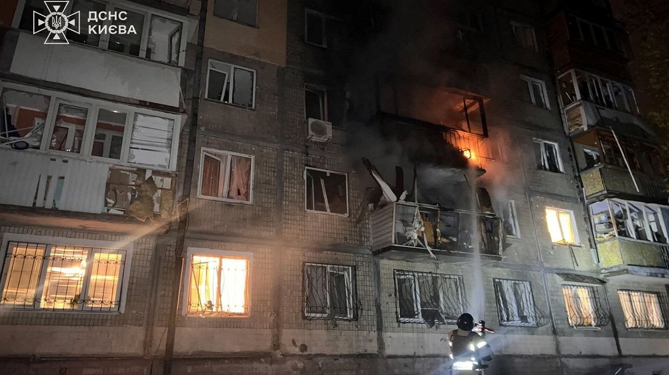 Fires break out in Kyiv due to falling UAV wreckage, casualties ...