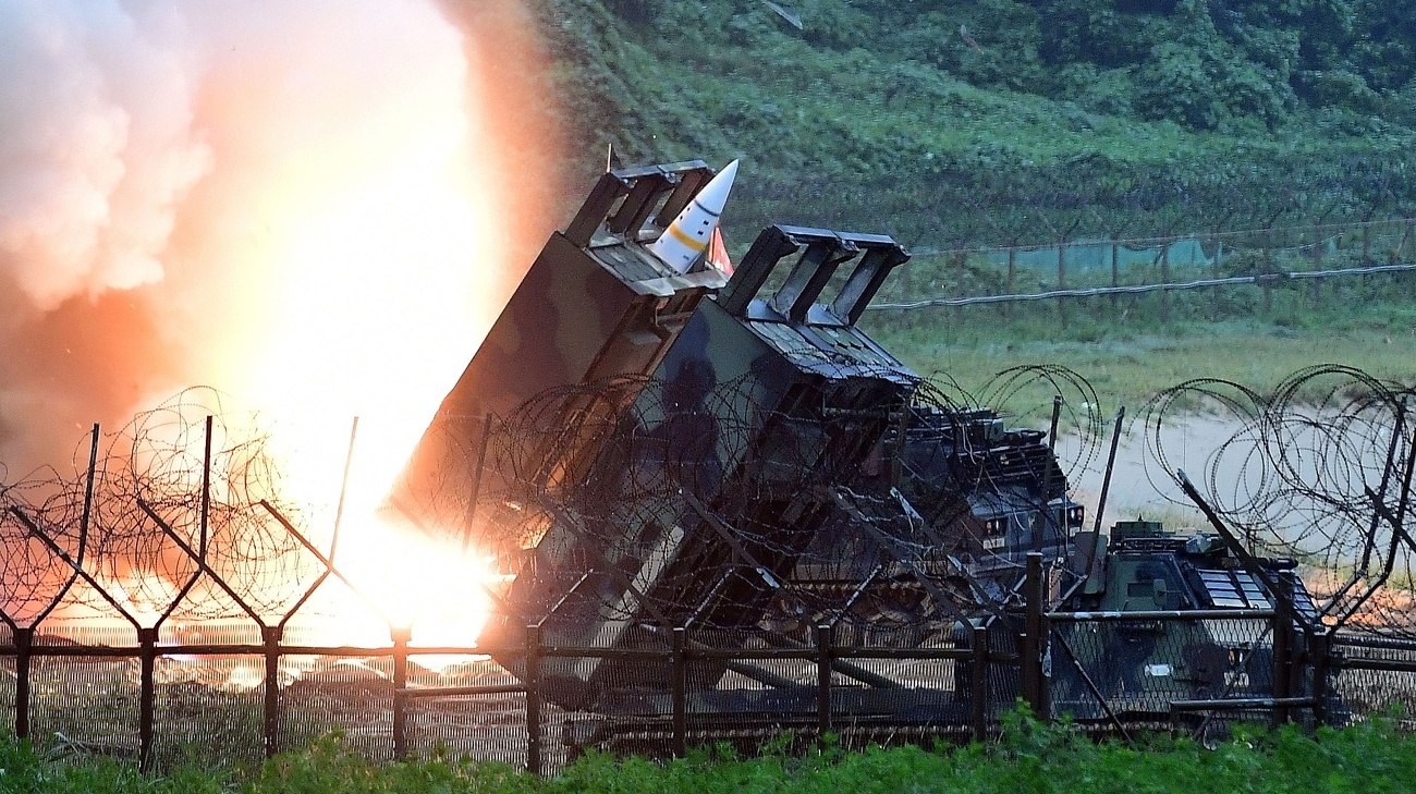 Ukraine fires 8 ATACMS missiles at warehouse in Bryansk Oblast, Russia ...