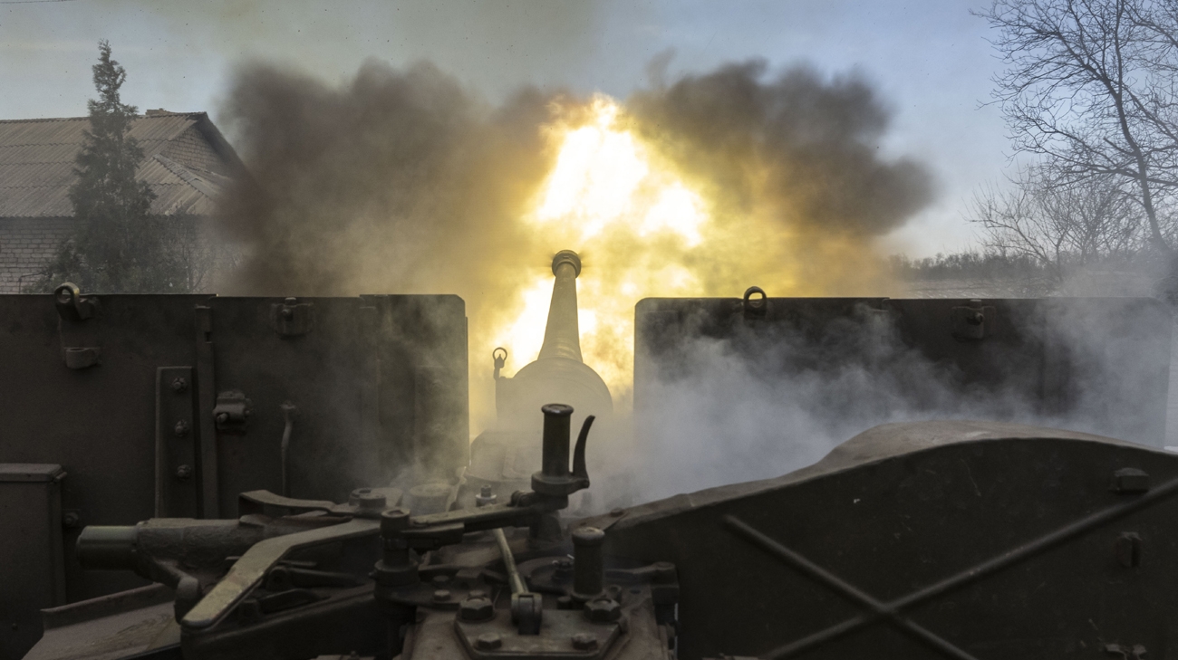 Nearly 580,000 Russians fighting against Ukraine – intelligence ...