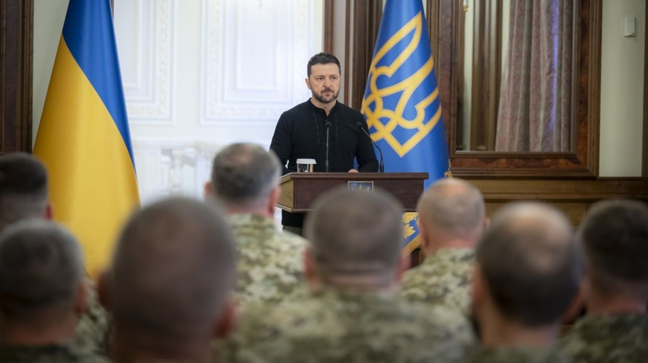 Zelenskyy supports change of management system in Ukrainian Armed ...