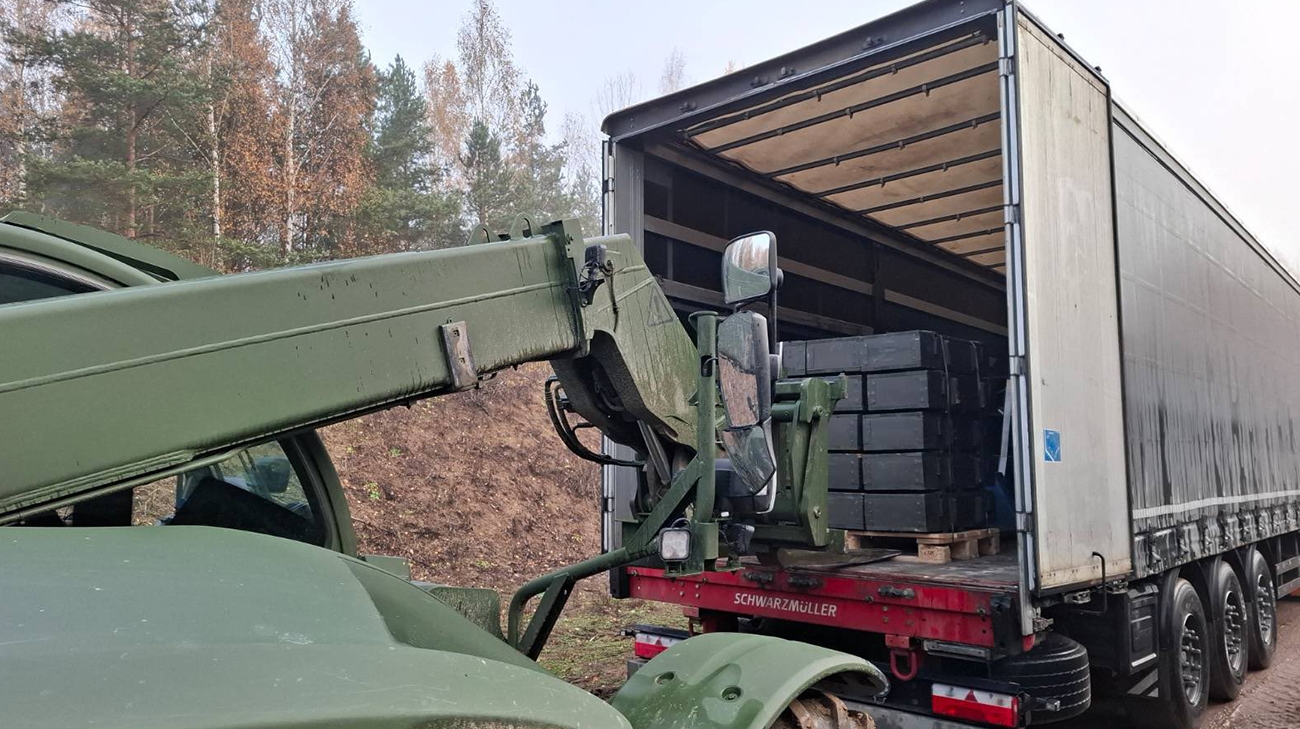Lithuania transfers new batch of military aid to Ukraine | Ukrainska Pravda