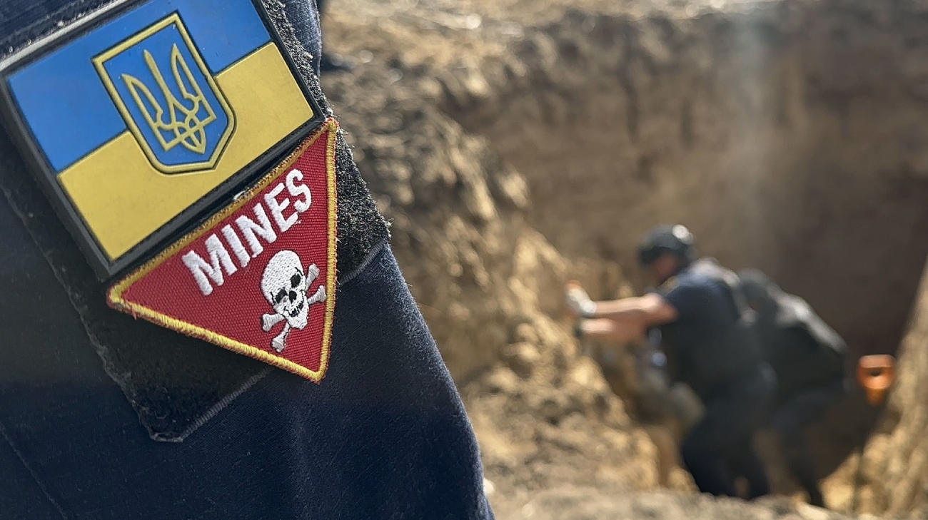 Ukraine has over 4,000 bomb disposal experts and almost 70 mine action ...