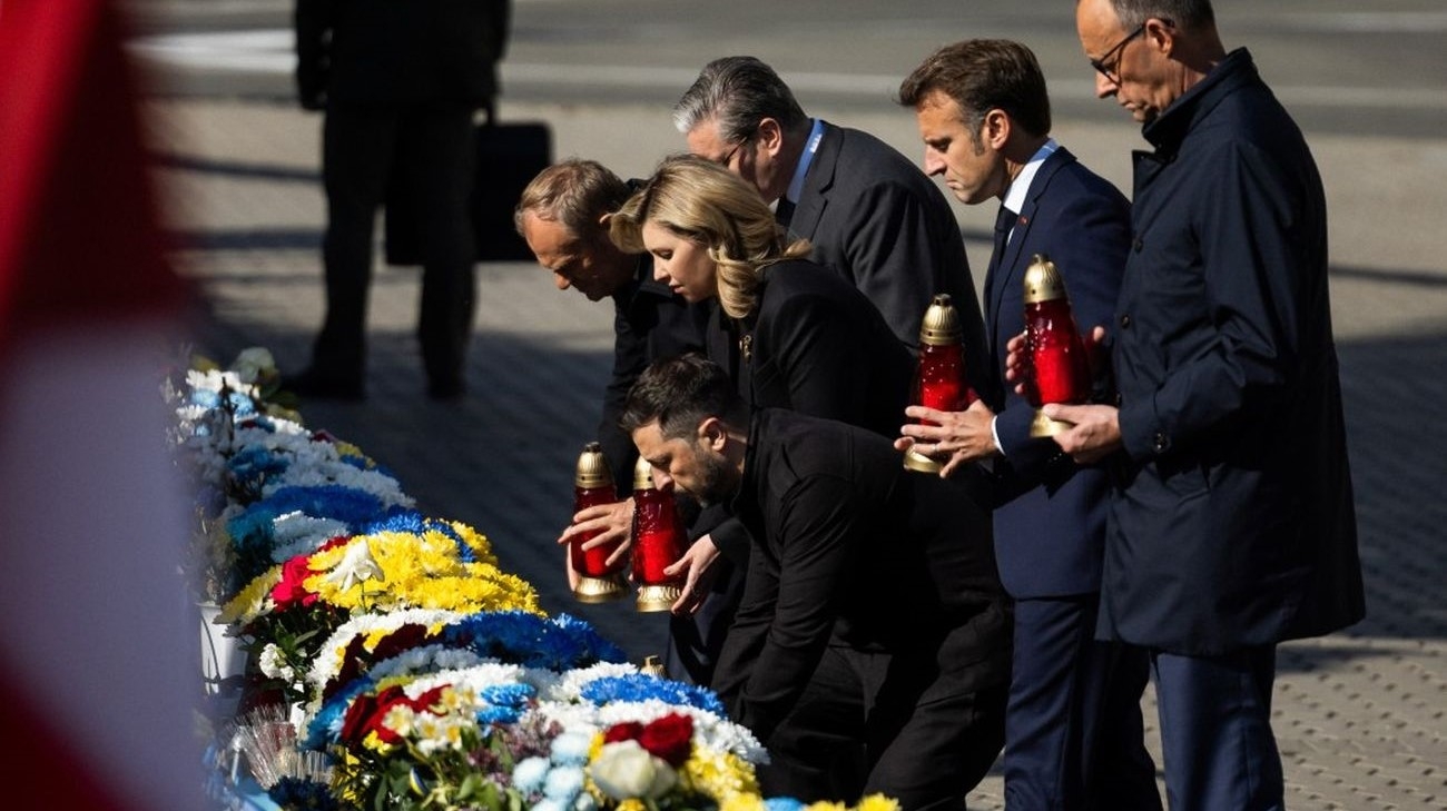 European leaders and Zelenskyy family honour memory of fallen Ukrainian ...