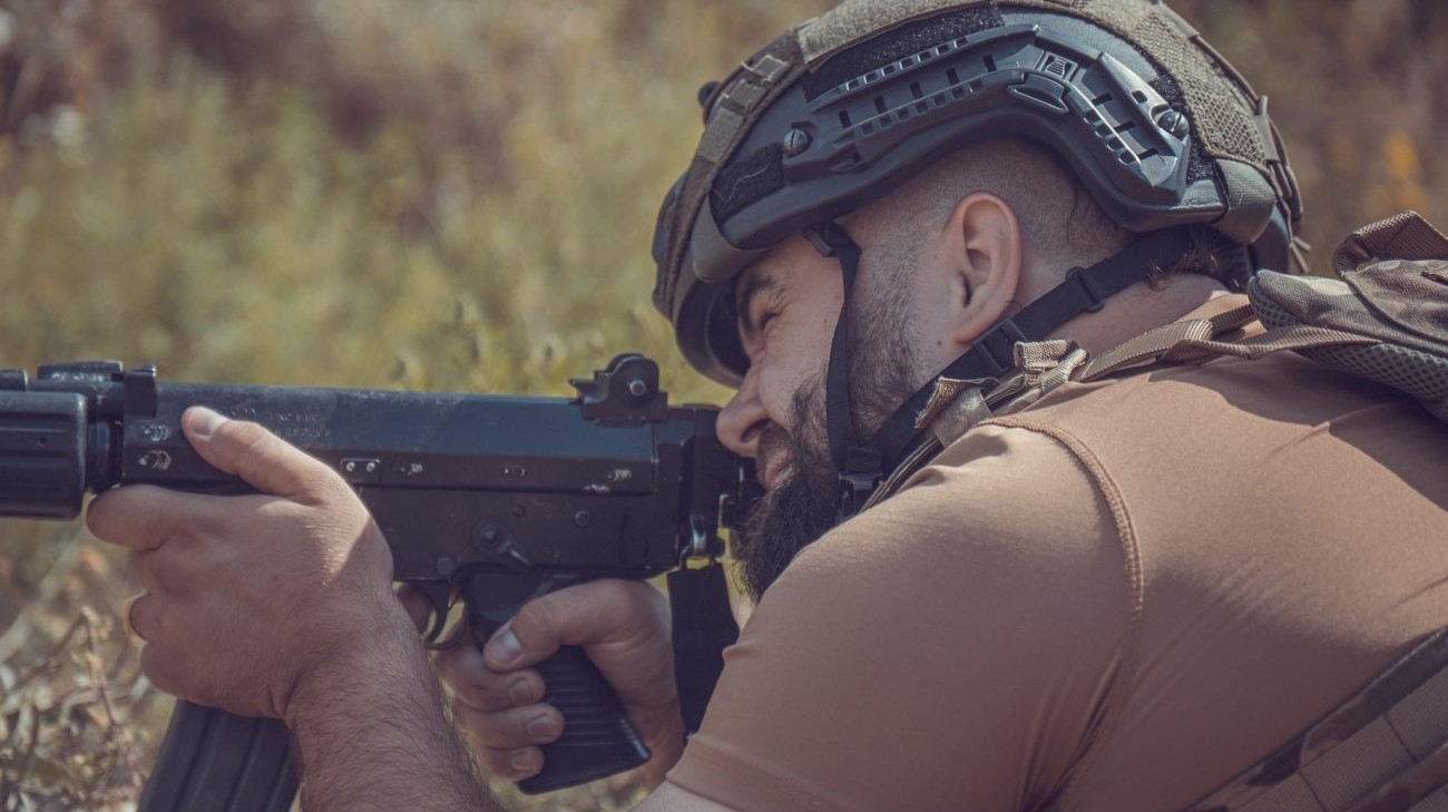 Ukraine hits Syzran oil refinery in Russia's Samara Oblast – video ...