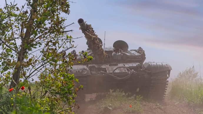 Russia Loses 1 110 Soldiers And 36 Armoured Combat Vehicles In One Day