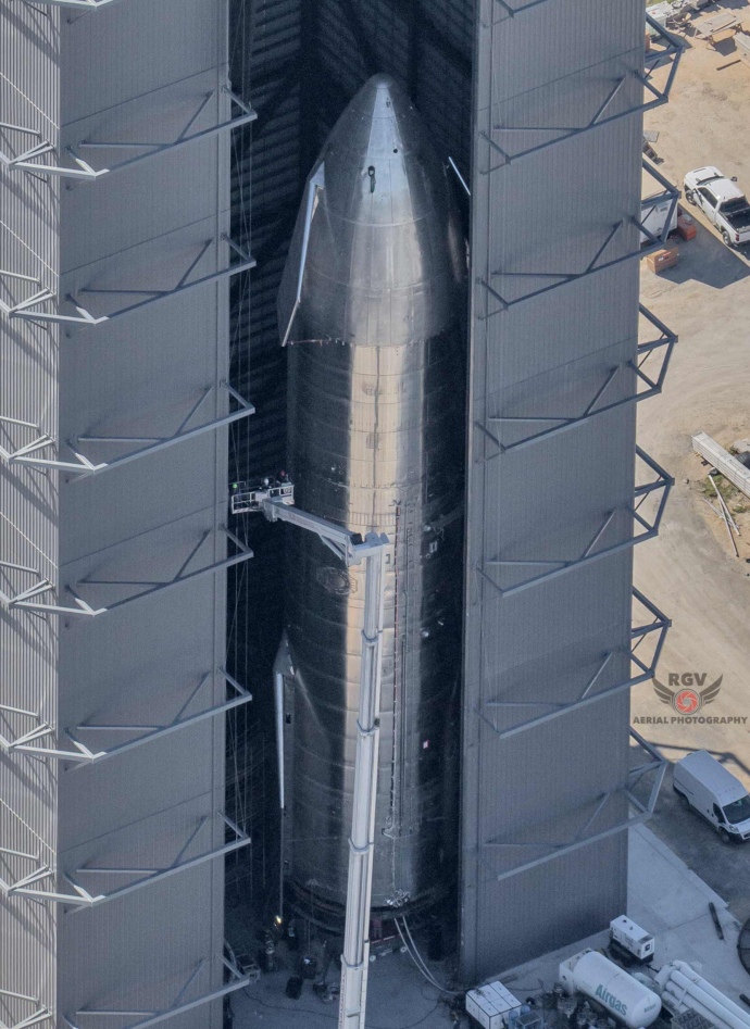 После жесткого приземления Starship SN8 прототип SN9 ''потерял сознание ...