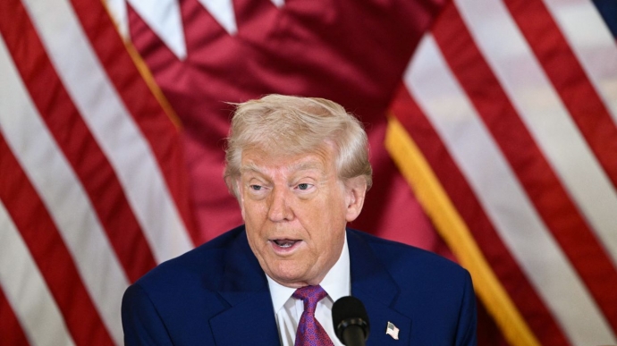 Trump warns of ''very severe consequences'' if Putin doesn't agree to end war, says CNN ...